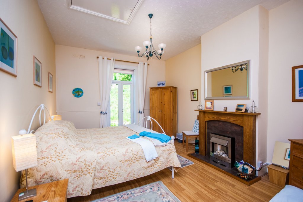 Headon Warren - West Wight Holidays - self catering cottages on the ...